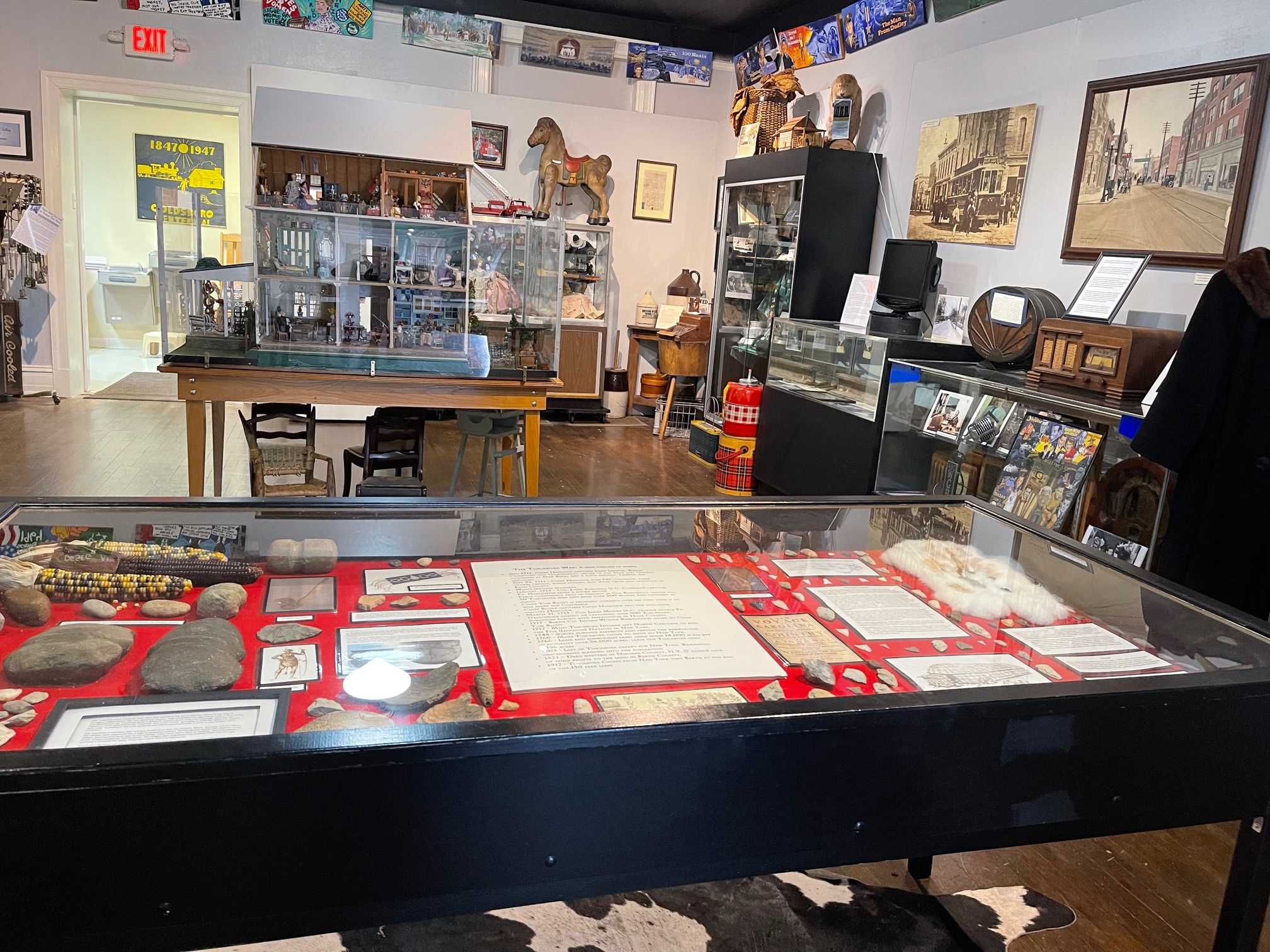Current Exhibits – Wayne County Museum