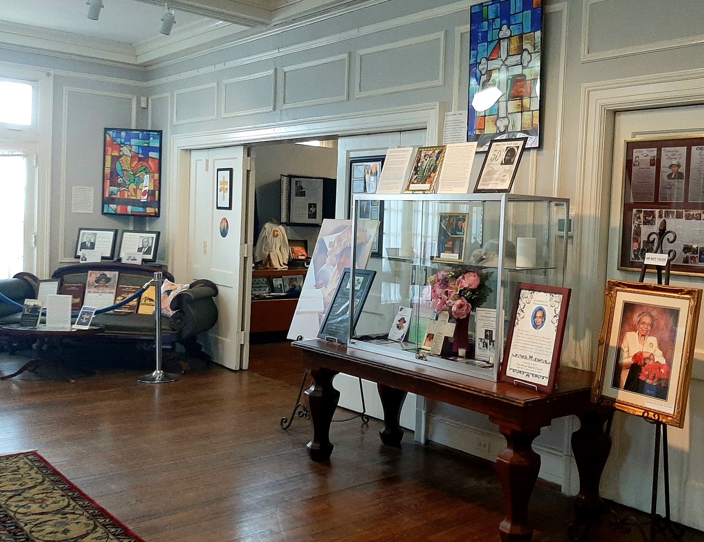 Current Exhibits – Wayne County Museum